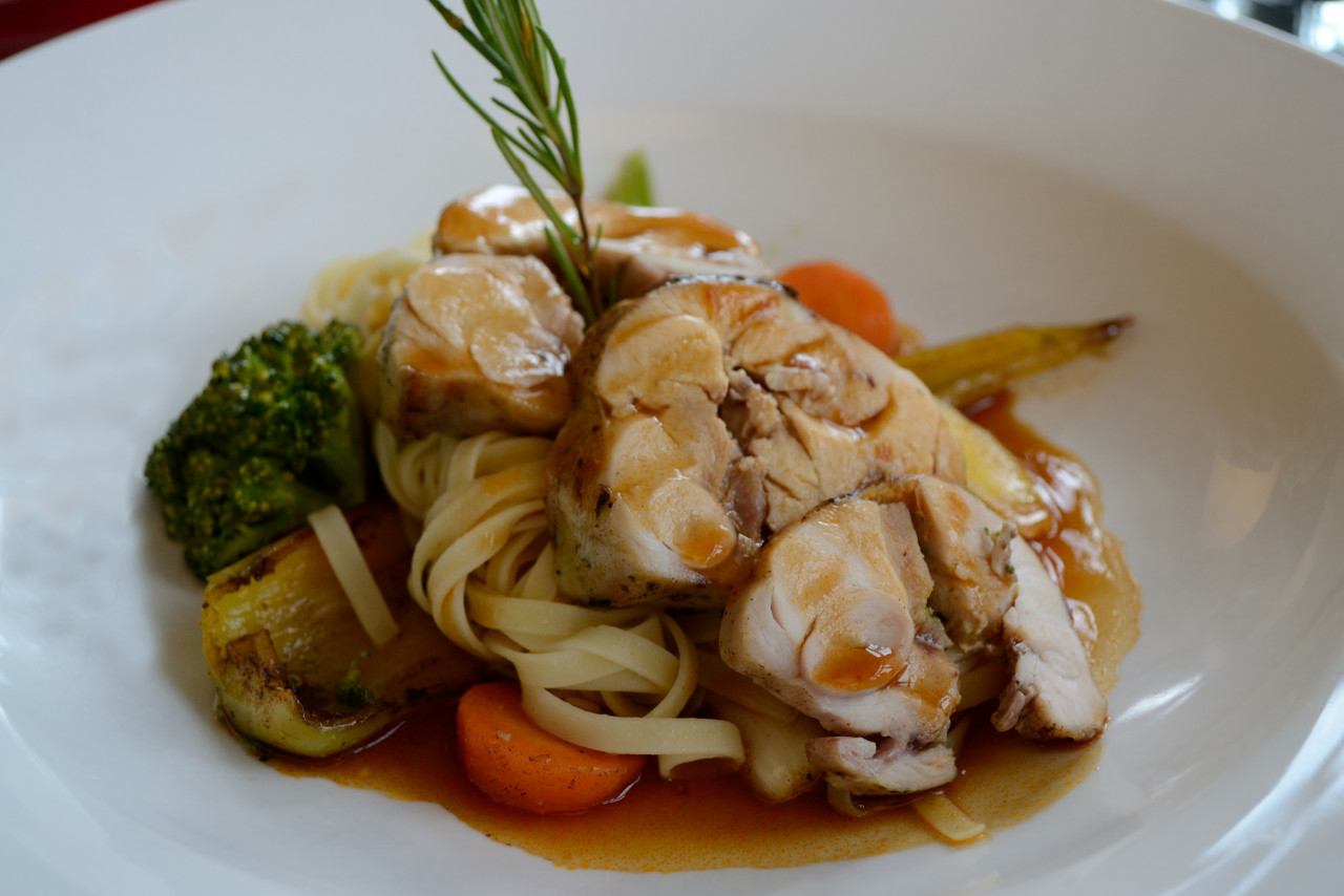 2kg Kartoffeln festkochend Roh geschält vakuumiert ohne Chemie 2000g FRISCHWARE | SW10070